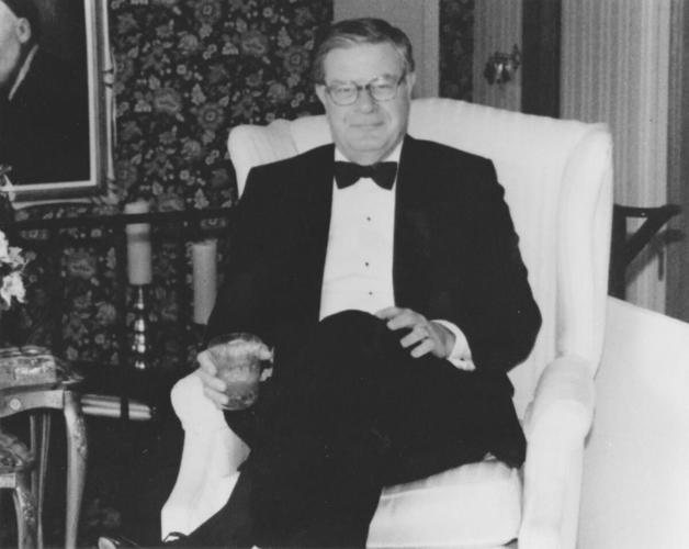 Merritt Gordon, general manager of General Electric Peterborough plant ...