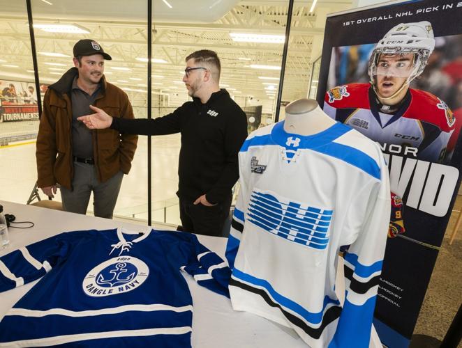 Something for hockey fans