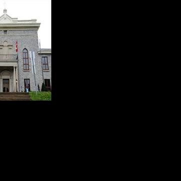 Doctor's work challenged during testimony at Groves trial