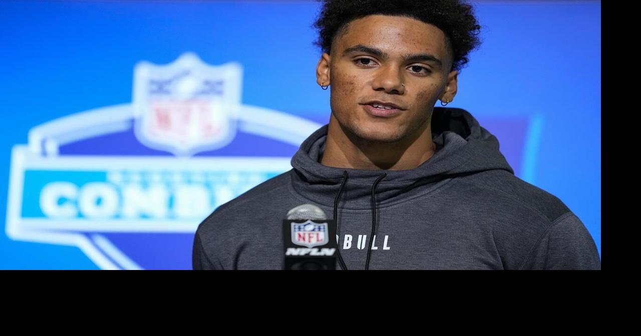 Nolan Smith steals show on 1st day of NFL combine workouts