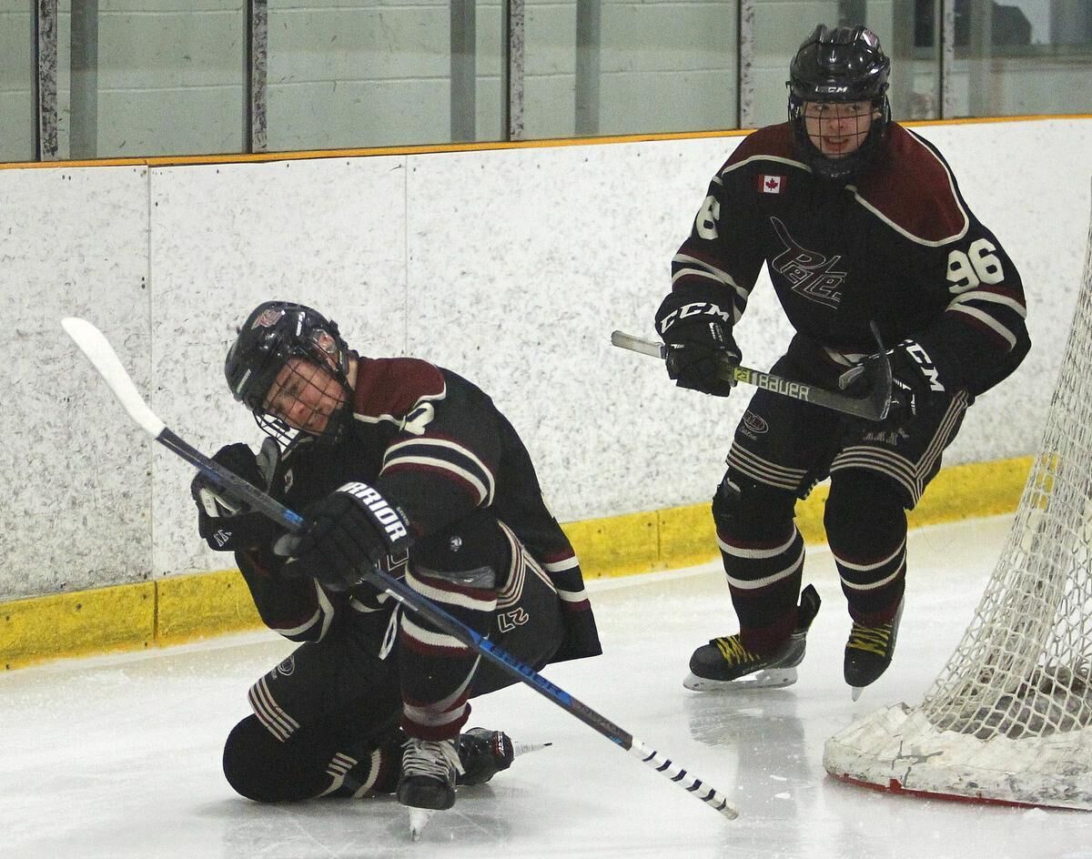Tyler Savard signs to play for Sault Ste. Marie Greyhounds