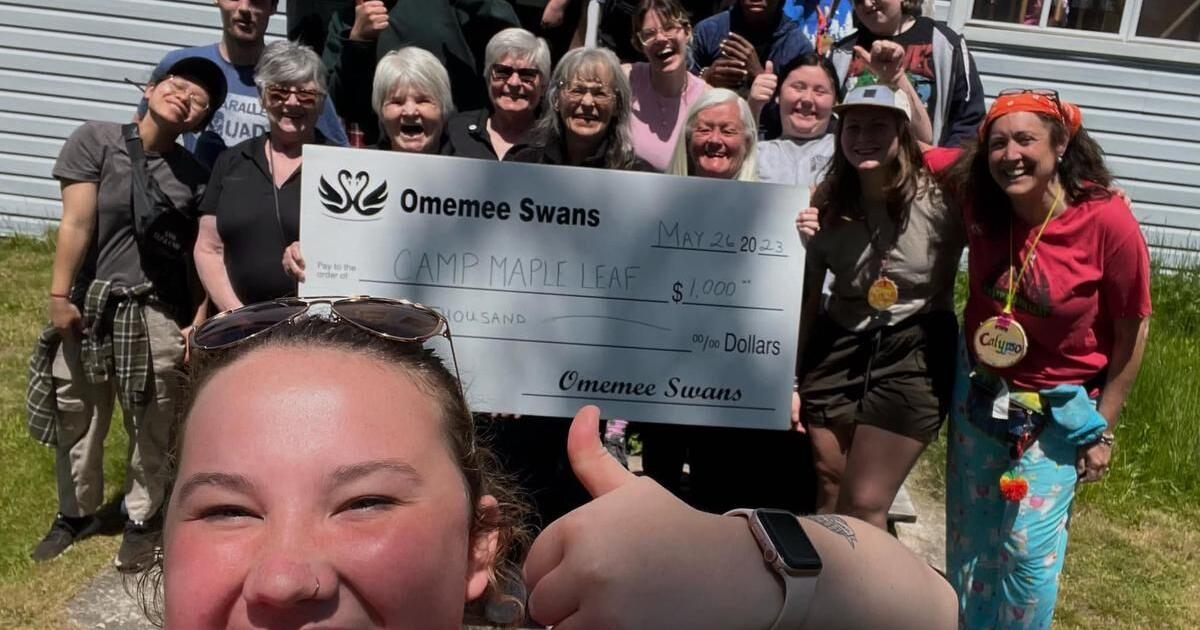 Omemee: Swans make the community a better place
