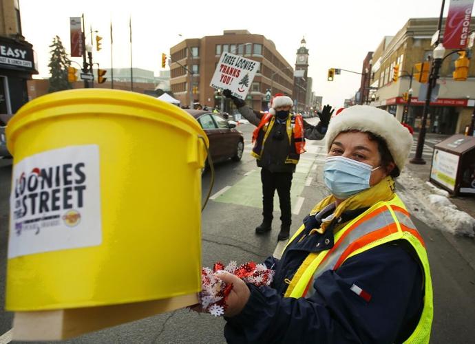Photos: Loonies keep their distance to continue Loonies On The Street ...
