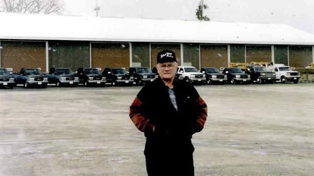 Peterbio | Robert Young