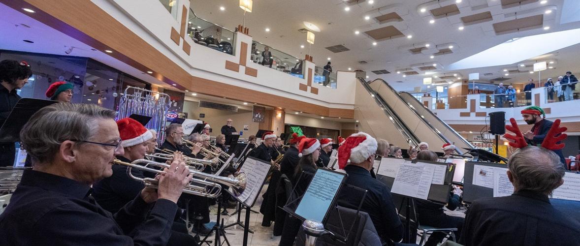 Peterborough Concert Band brings Christmas spirit