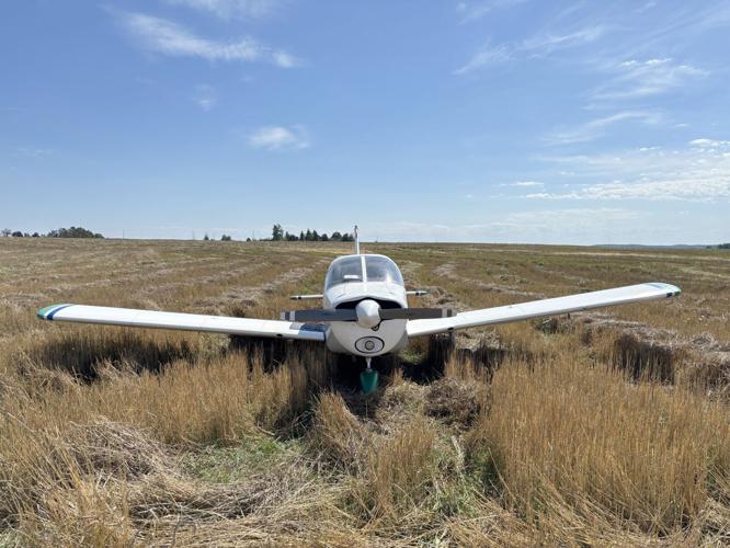 Pilot makes emergency landing in field south of Peterborough