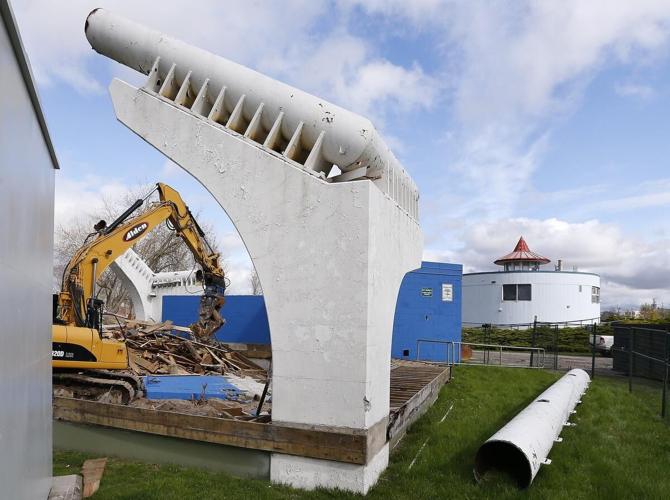 Photos: Demolition begins on Fred Anderson Stage at Del Crary Park in ...