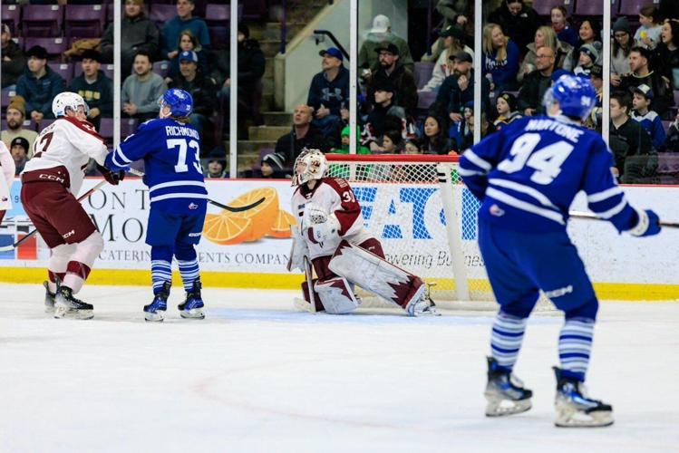 Petes blow early lead but hang on for win against Brampton