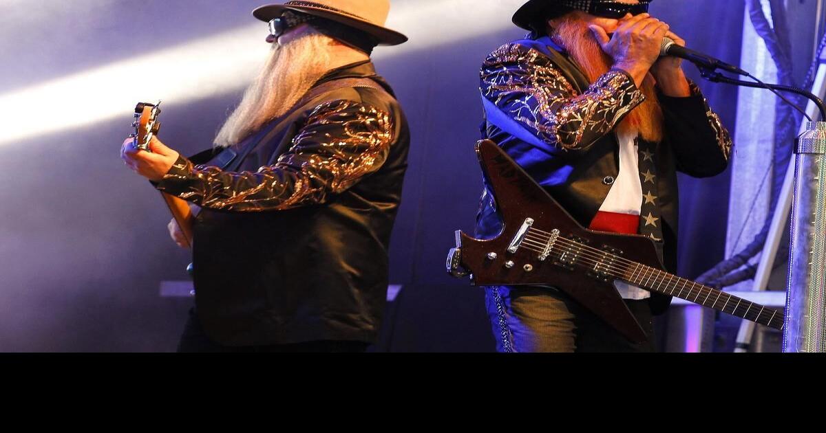 Photos: Sharp-dressed men take over the Peterborough Musicfest