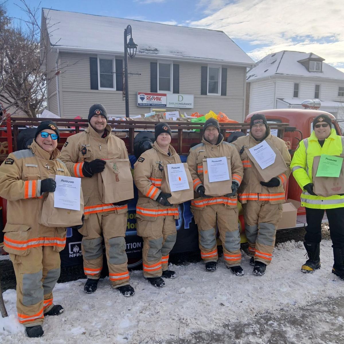 Omemee shows its Christmas spirit
