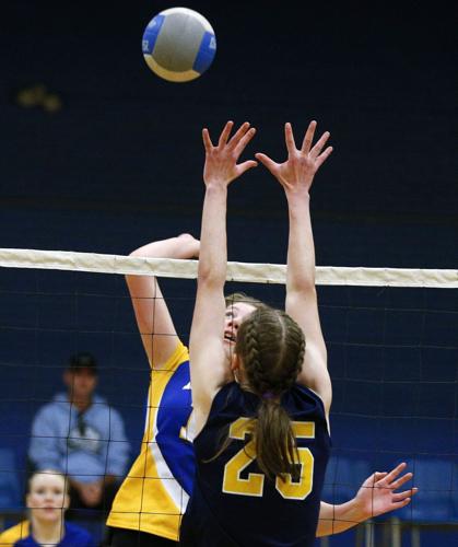 Kenner Rams host Kawartha girls high school volleyball