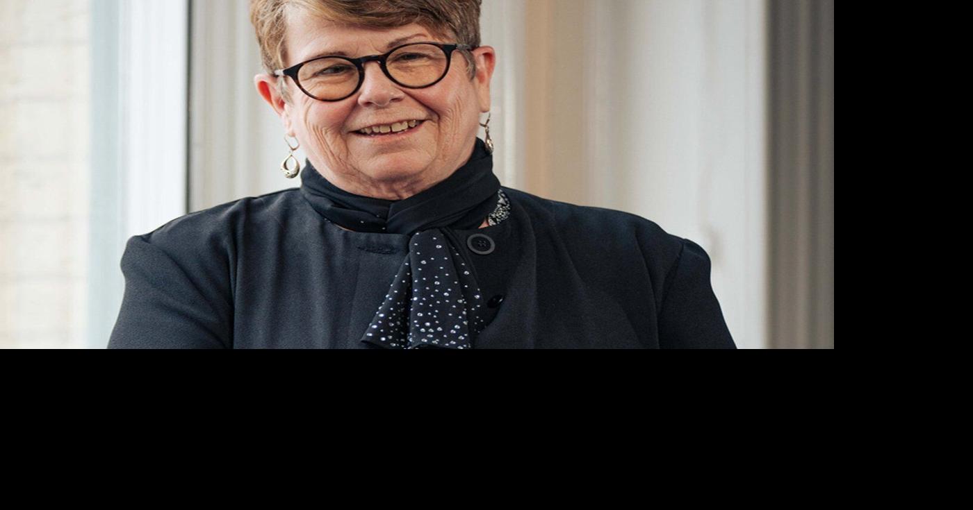 Pat Warren returns to head of conservation board’s table