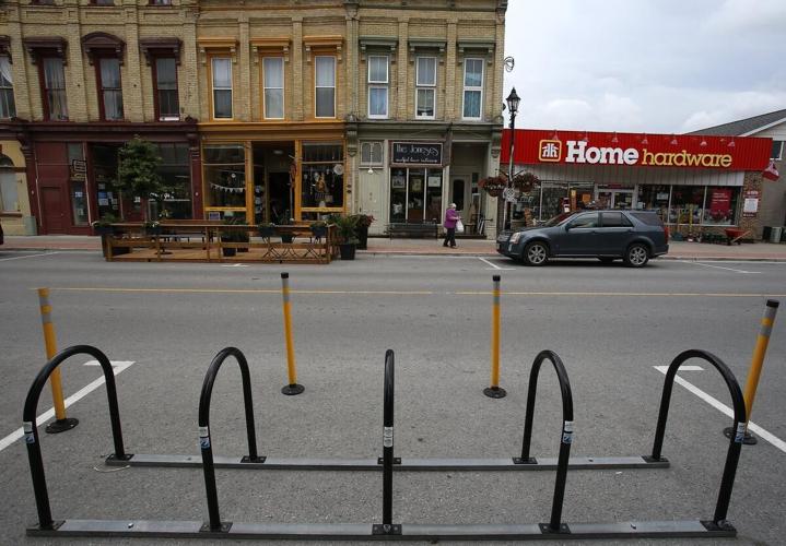 With new patio, Millbrook’s Pastry Peddler pedals on