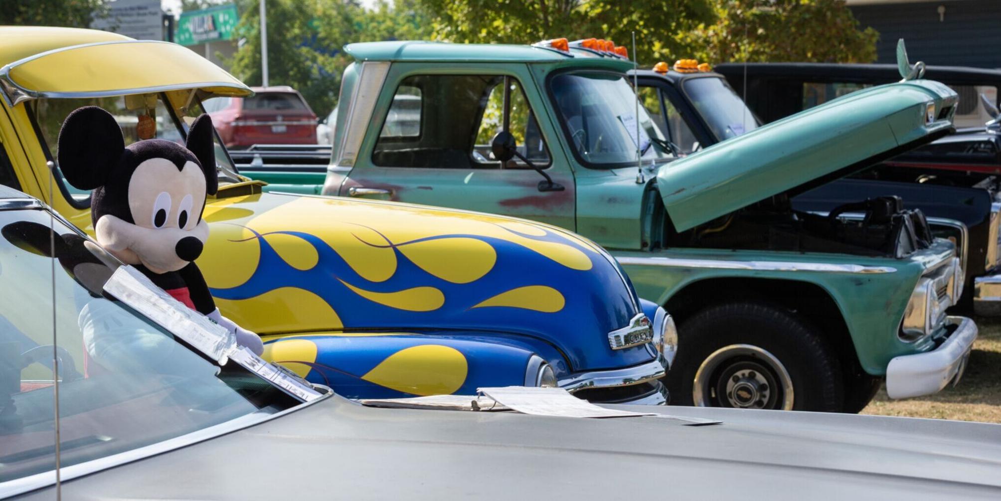 Beautiful rides on display at Lakefield classic car show