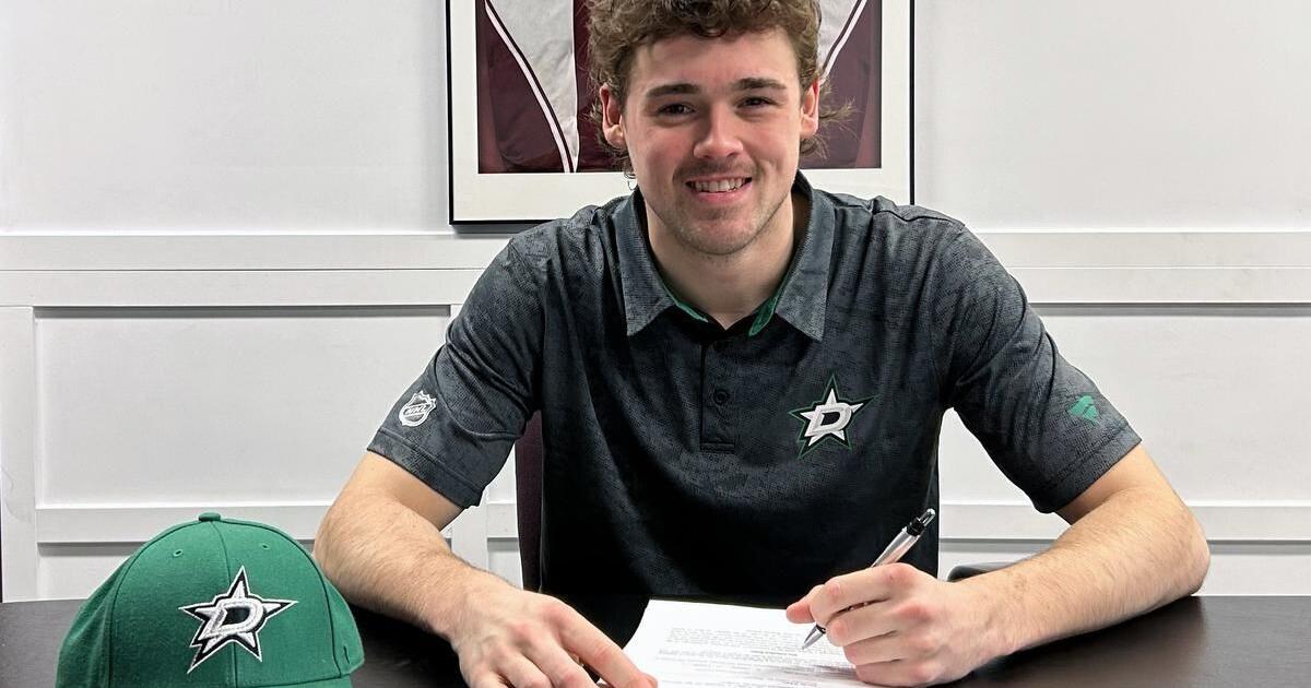 Peterborough Petes defenceman Gavin White signs entry level contract ...