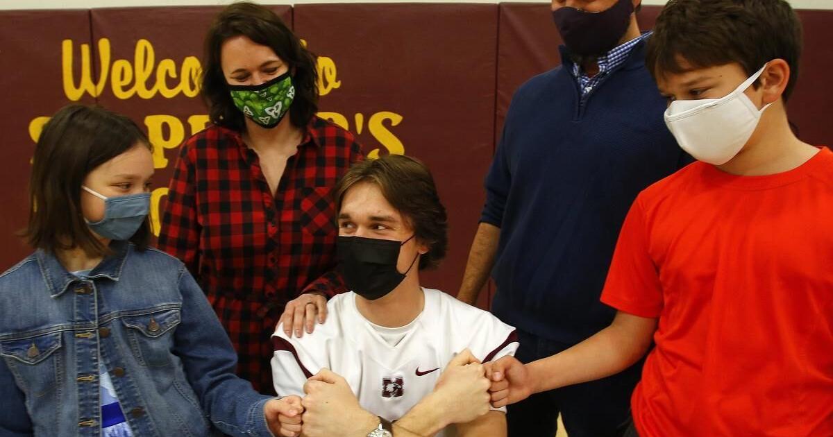 St. Peter Saints wide receiver Carson Harvey to play for McMaster Marauders