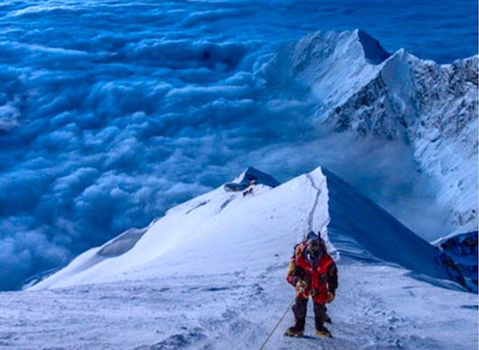 Coboconk cottager’s Everest climb earns prestigious place