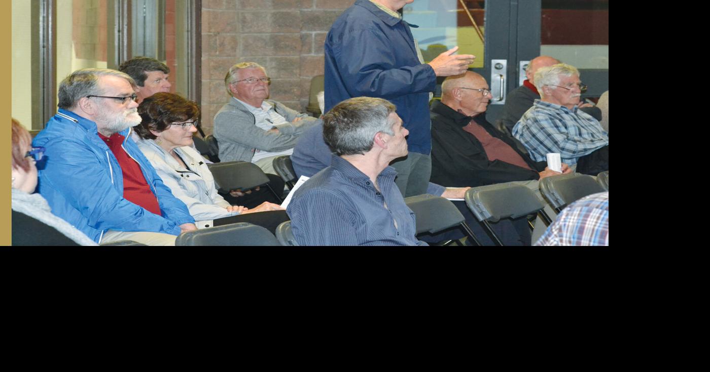 Kawartha Lakes mayor assures crowd at first Town Hall meeting the City ...