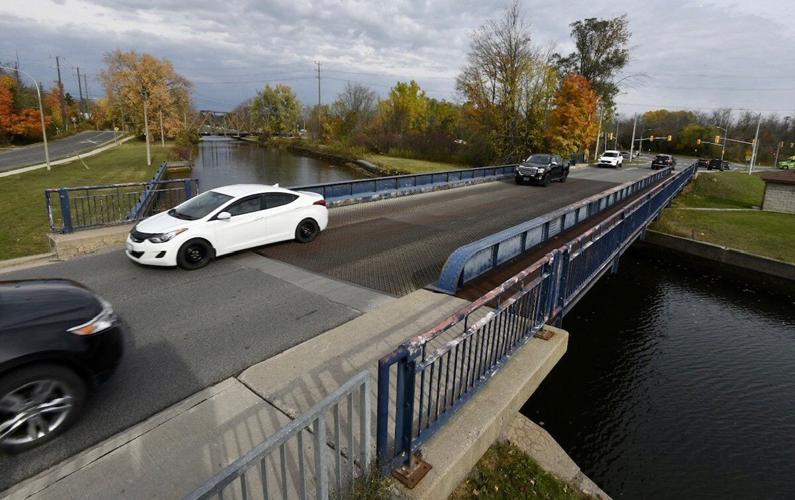 Expect delays at Maria Street Swing Bridge