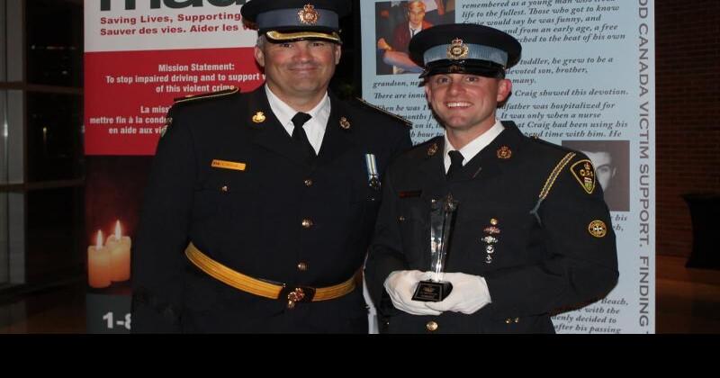 Peterborough OPP officer receives national policing award