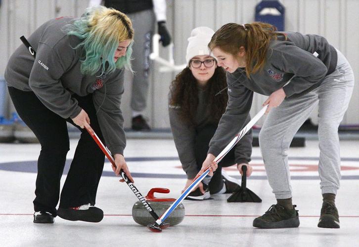 5 high school curling teams advance to COSSA