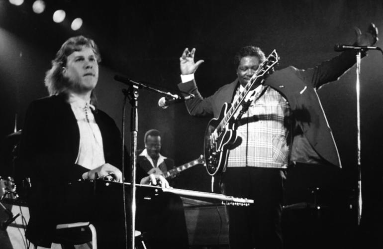 New Jeff Healey Band book boasts behind-the-scenes look at blues trio