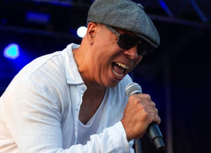 Beau Dixon & band perform free concert at Musicfest Saturday