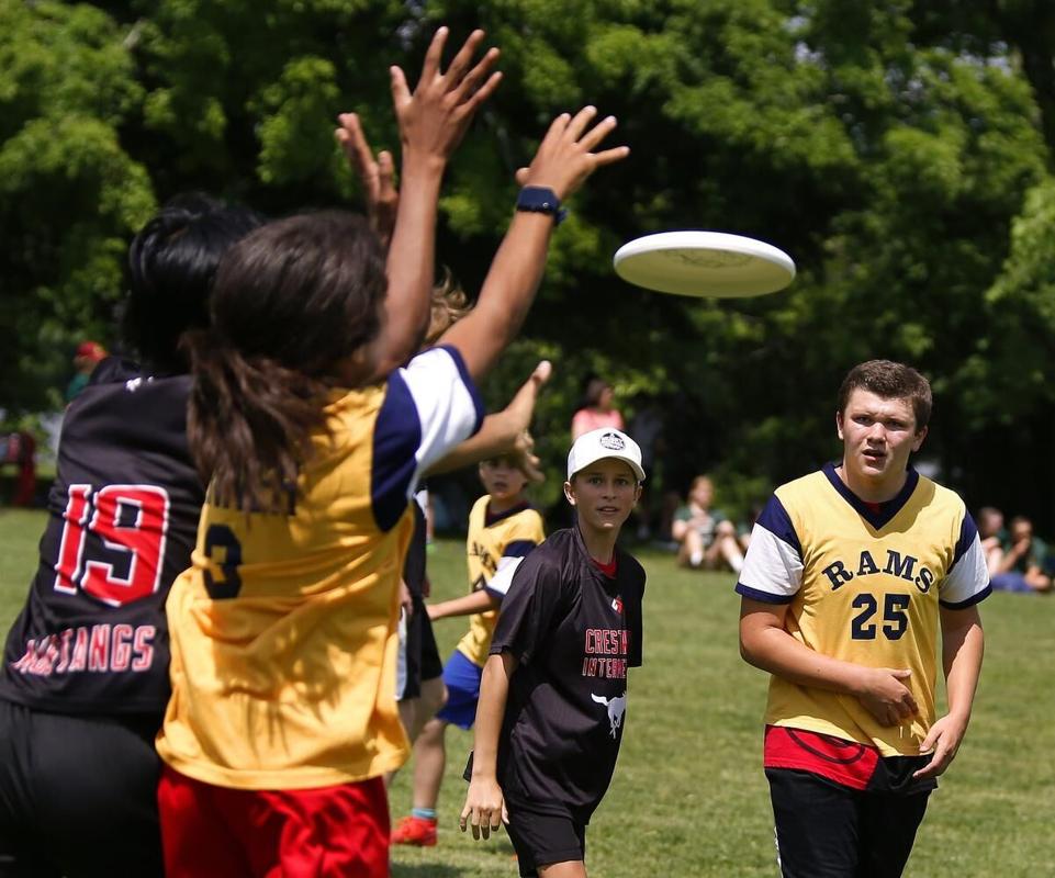 Photos: Peterborough elementary school students test their Ultimate ...