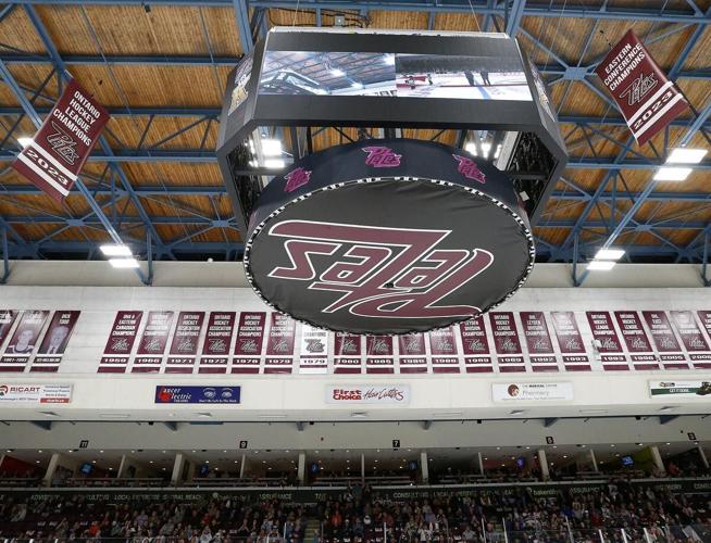Petes cap an opening night of championship celebration with dramatic win