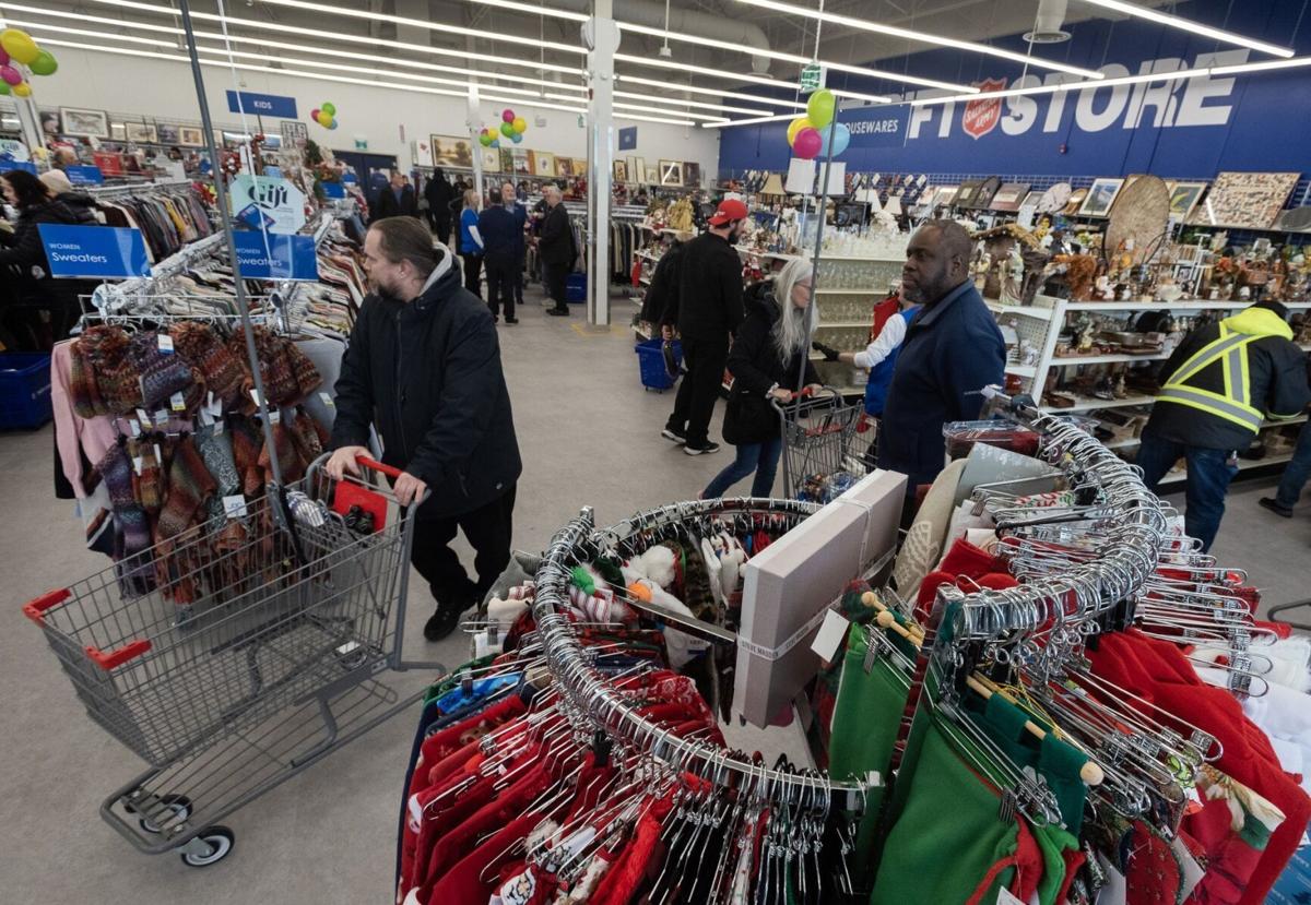 New Salvation Army Thrift Store now open