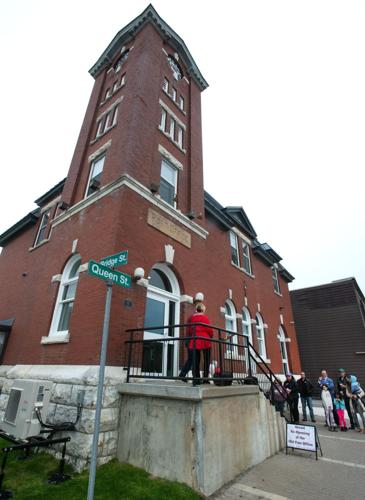 Stamp of approval for Lakefield’s historic post office