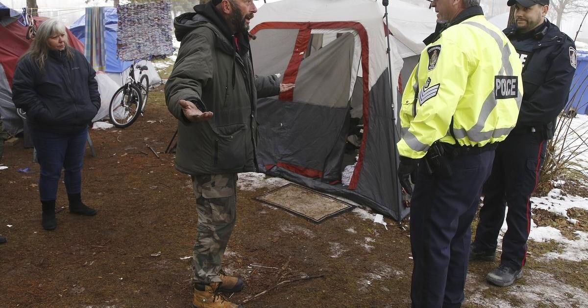 Veterans rally to help house combat soldier who was living in ...