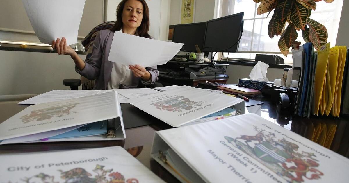 Peterborough Mayor Diane Therrien taking a leave of absence