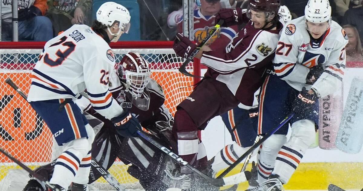 Peterborough Petes overrun by Kamloops Blazers at Memorial Cup