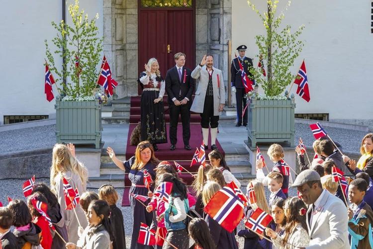 Norway’s ailing king celebrates Constitution Day as thousands of flag ...