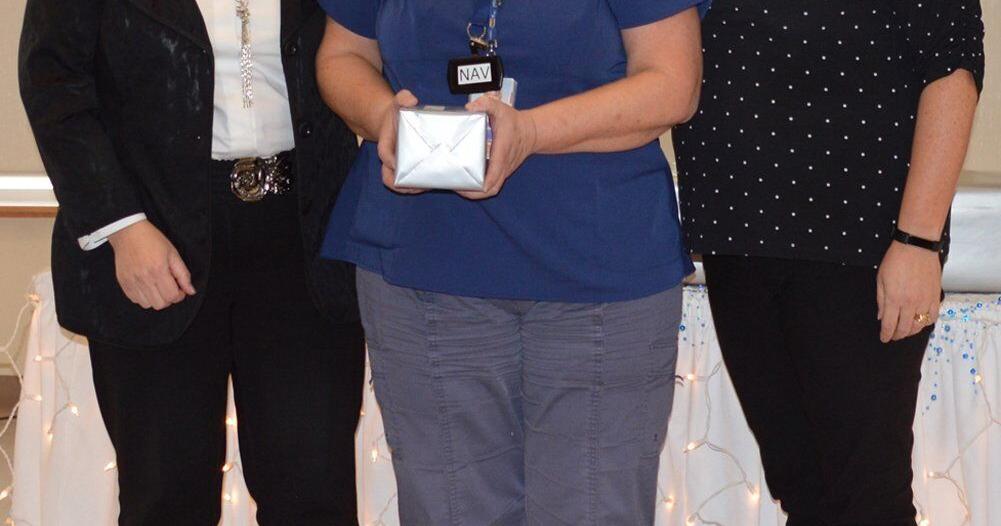 Maxine Russell marks 40 years with Lindsay hospital