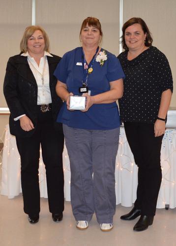 Maxine Russell marks 40 years with Lindsay hospital