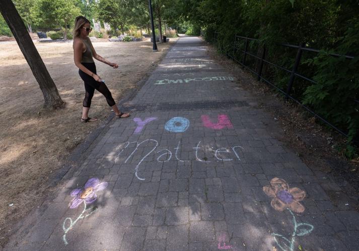 Spreading positive messages through art