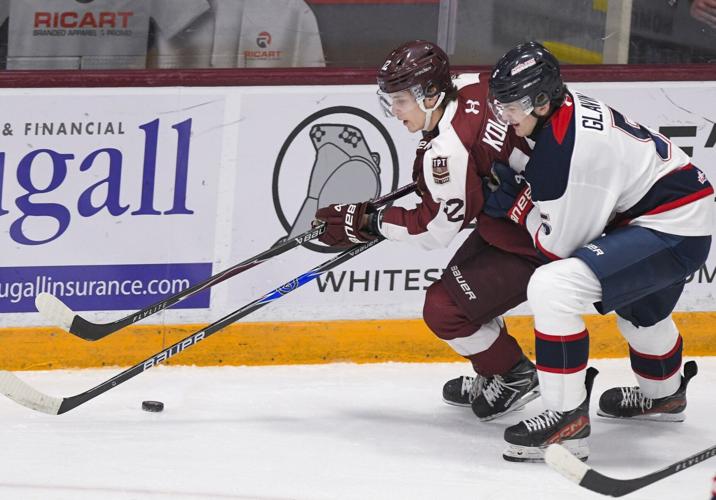 Hot goalie snaps Petes’ at-home winning streak