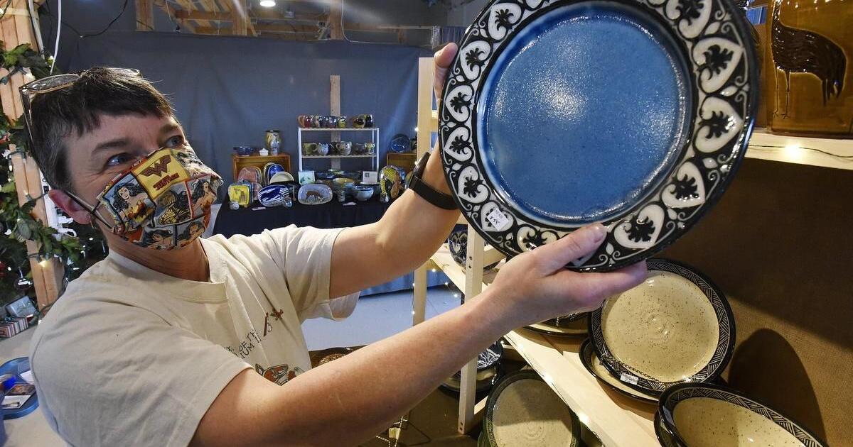 Kawartha Pottery Guild will be hosting a holiday sale