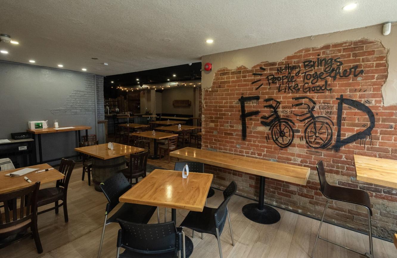 Smoke house restaurant opens in downtown Peterborough