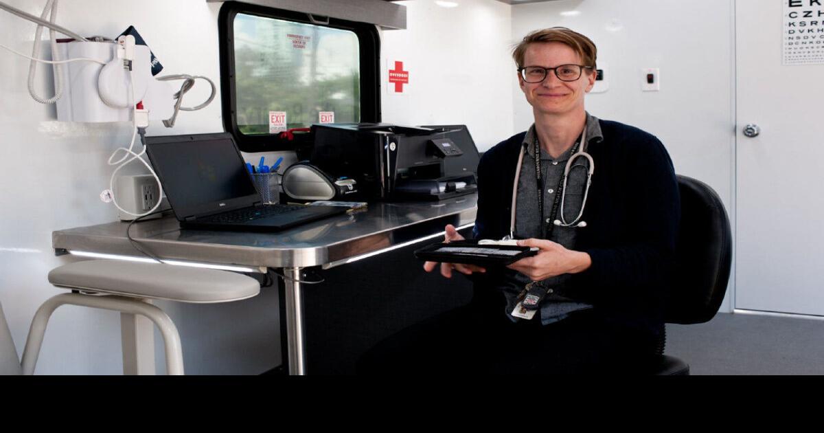 Upgraded health bus arrives at Sherbourne Health Centre
