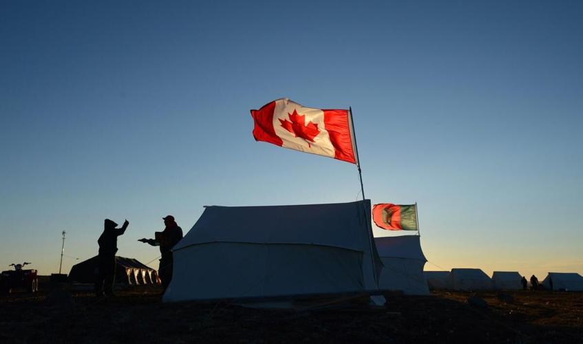 Canadian Rangers embark on 50-member canoe voyage passing through ...