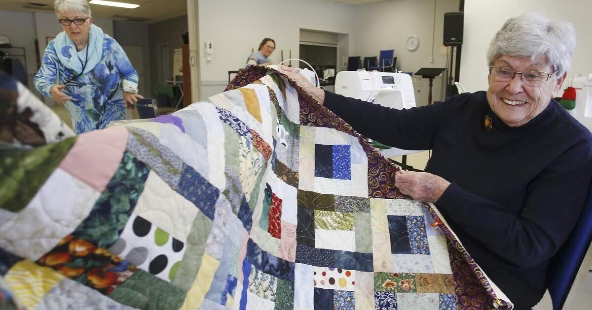 Northcrest Ward: Peterborough quilters holding Quilt-In at Trent