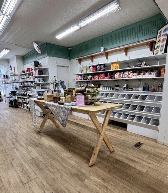 Enjoy high-quality bulk shopping at The Main Ingredient