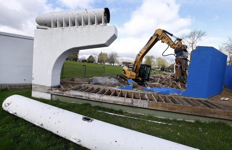Photos: Demolition begins on Fred Anderson Stage at Del Crary Park in ...