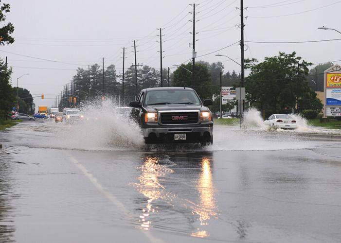 UPDATE: Heavy rainfall floods roads in Cobourg, Port Hope