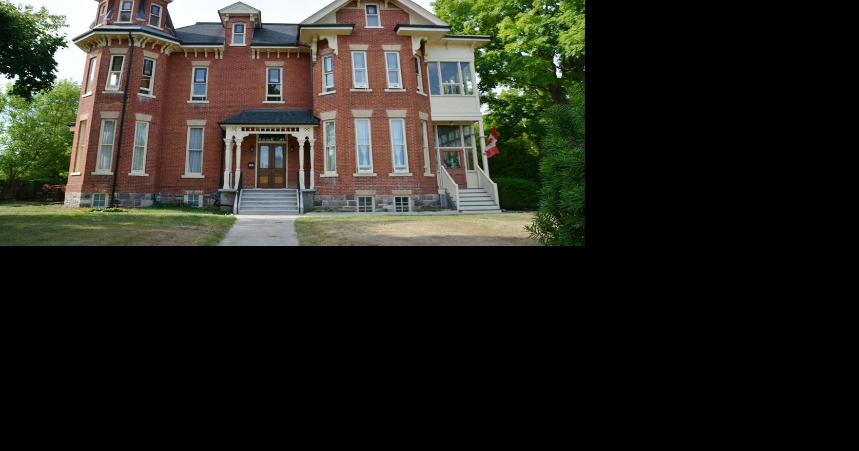 John C. Sullivan House: The biggest house and best view