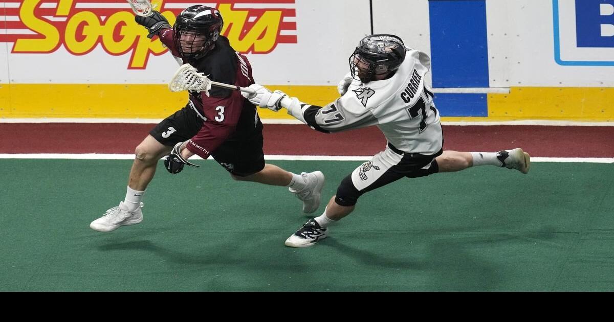 Zach Currier, Matt Vinc, Kyle Buchanan, Tracey Kelusky, Mike Hasen up ...