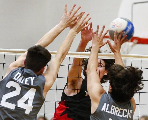 Crestwood Mustangs capture COSSA crowns